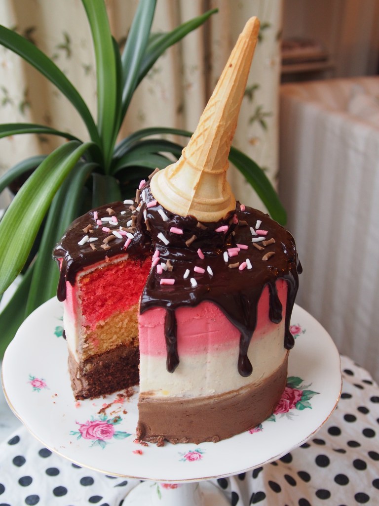 Recipe: Neapolitan Drip Cake – Crumble and Crunch