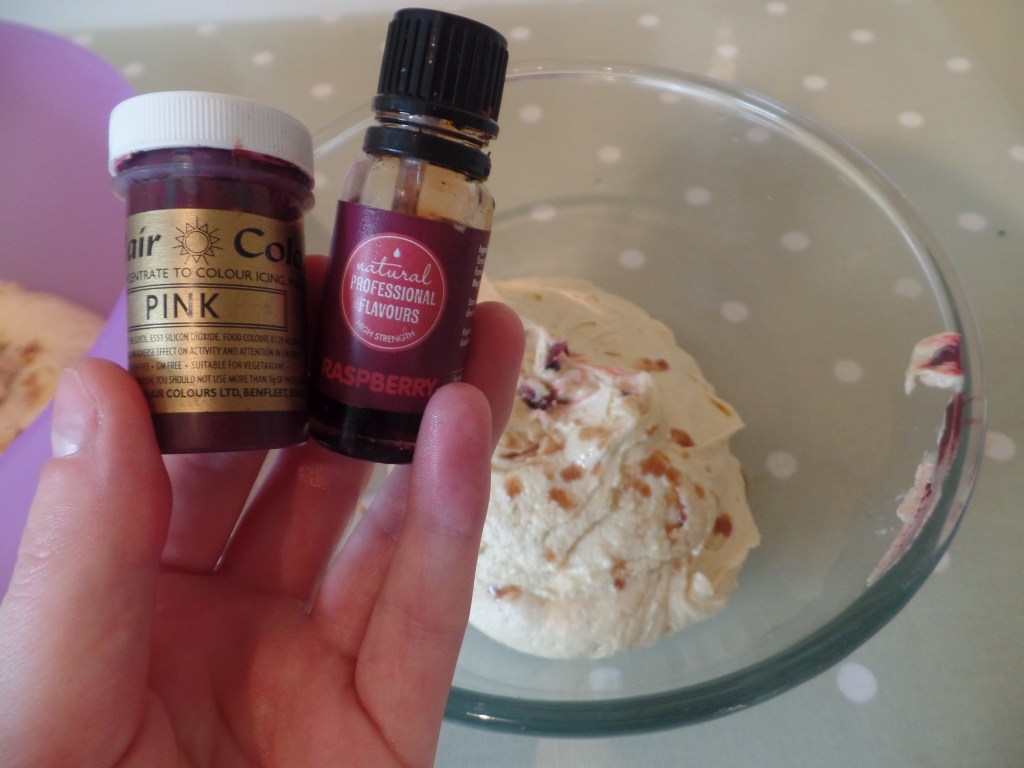 Recipe: Neapolitan Drip Cake – Crumble and Crunch